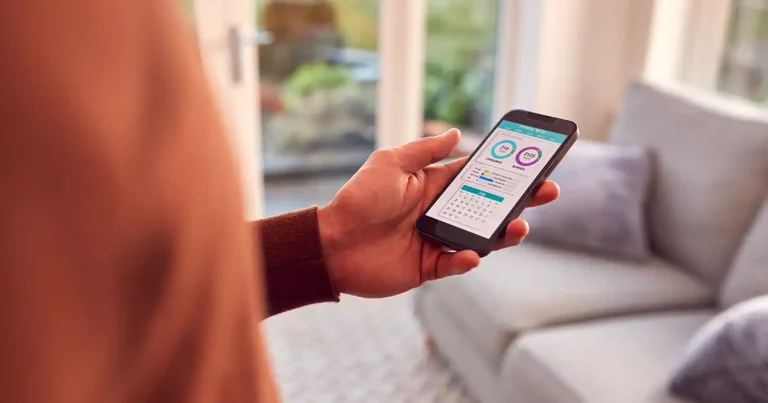 Solar Windows: Illuminating Sustainable Energy Solutions